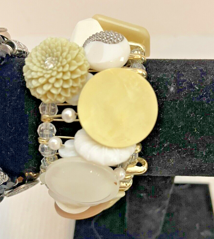 3pc Lot VINTAGE BUTTONS BRACELET MADE WITH ELASTIC & SAFETY PINS | eBay
