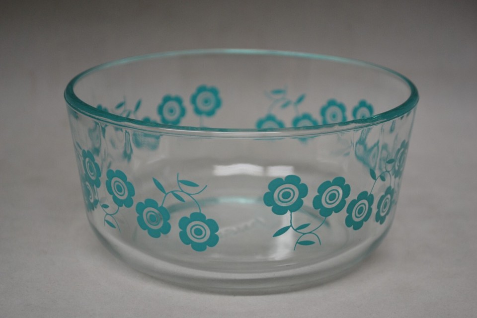 Vintage Pyrex Glass Teal Flower Bowl #7201 | eBay