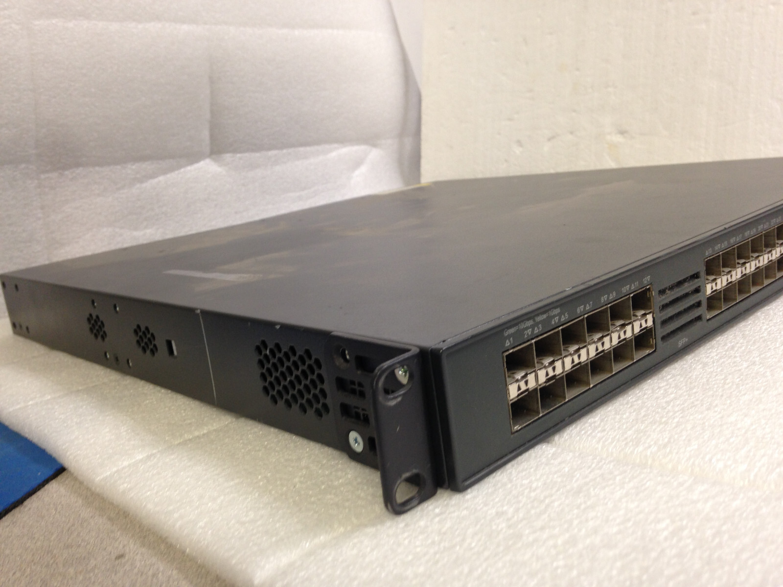 HP A5820X Series Switch JC102A Ethernet Switch H3C S5820X-28S | eBay