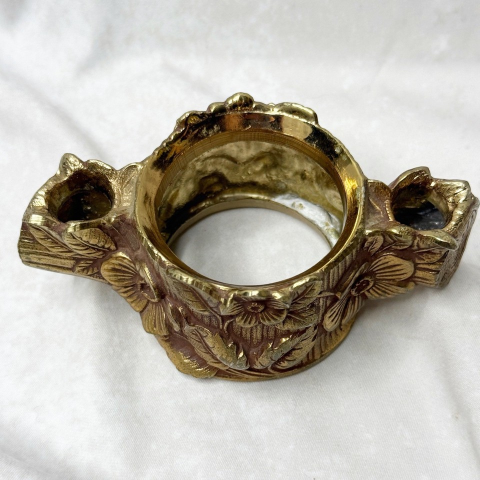 VINTAGE Cherub Shakers with Covered Salt Cellar on Floral Branch Stand ...