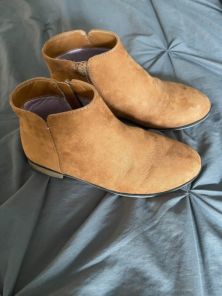 Cat and Jack Little Girls Booties Size 2 Cognac Brown Opal Zipper Flat ...