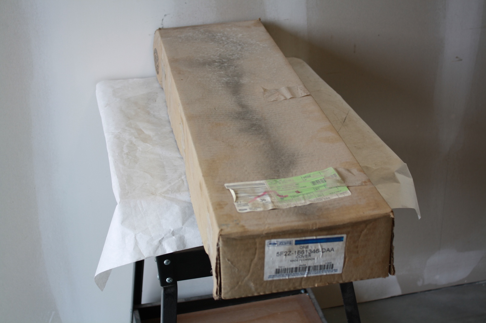 FORD 5F2Z-1661346-DAA SEAT BACK LATCH COVER 2005 / 2007 FREESTAR ...