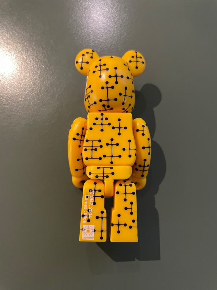 Eames Office x Series 9 S9 Pattern Yellow Be@rbrick 100% (Bearbrick ...