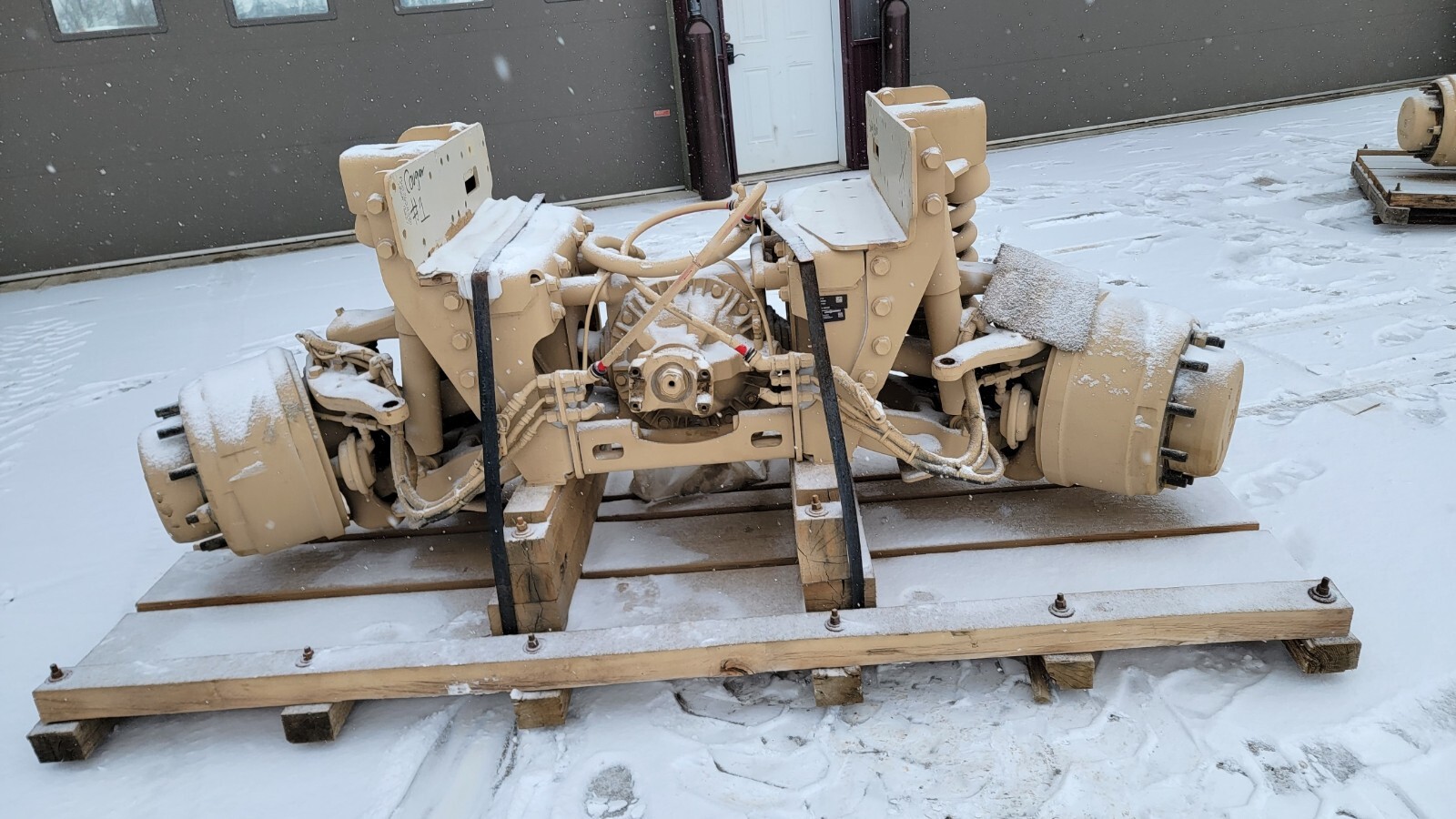 Cougar Axles Oshkosh MRAP MATV RG31 MTV MTVR PLS LSVR Tak-4 Suspension ...