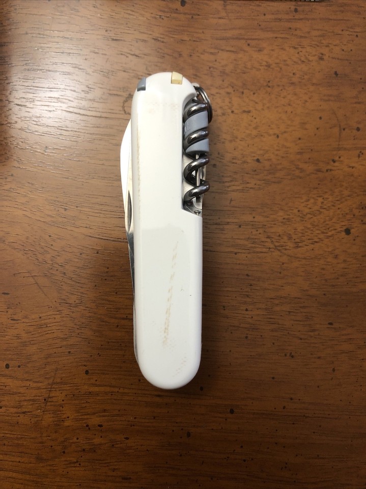 IWC Victorinox Traveller-Set, SAK, Maglite, Ruler-compass-thermometer ...