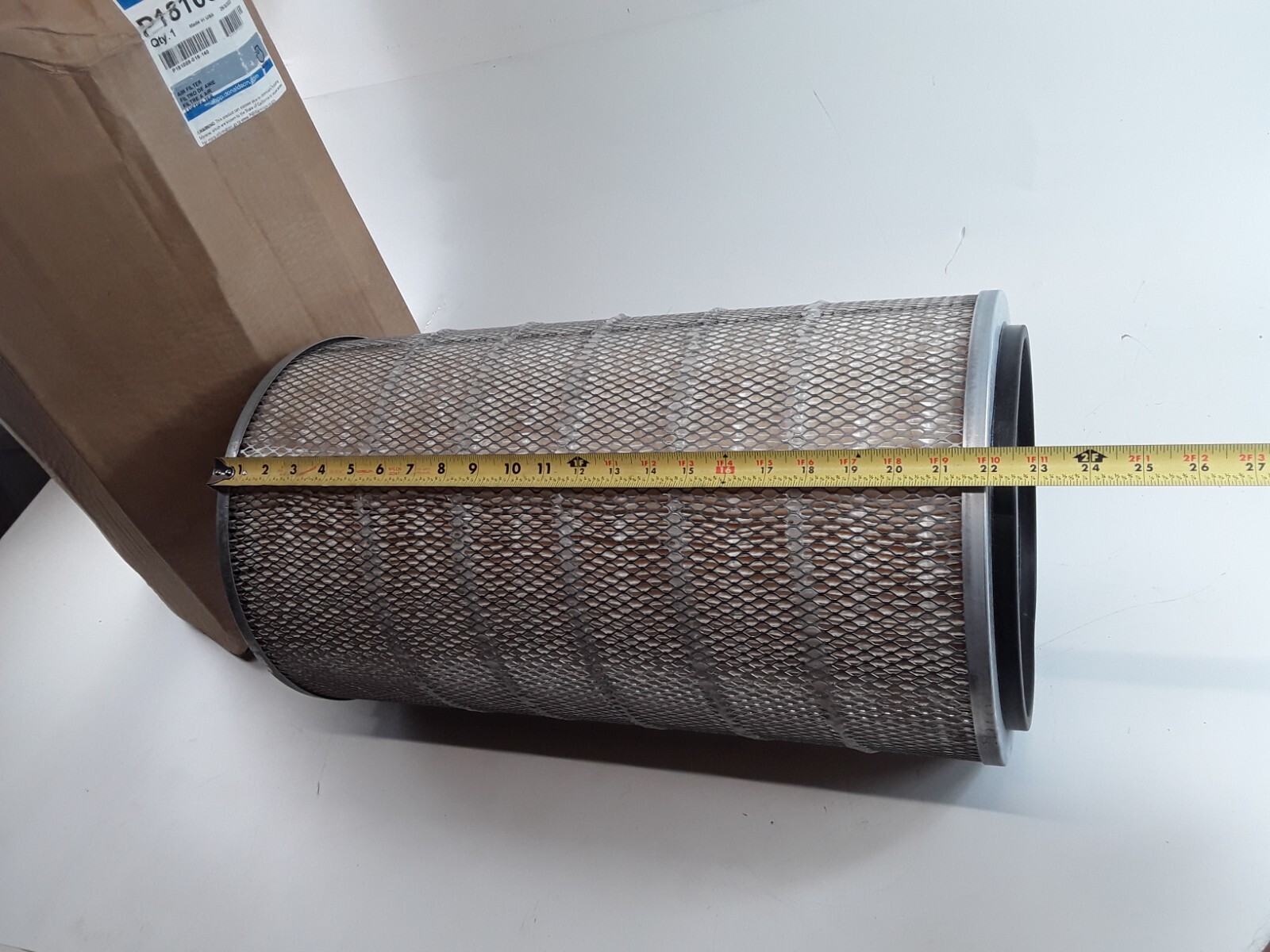 DONALDSON P181008 - Air filter cross reference