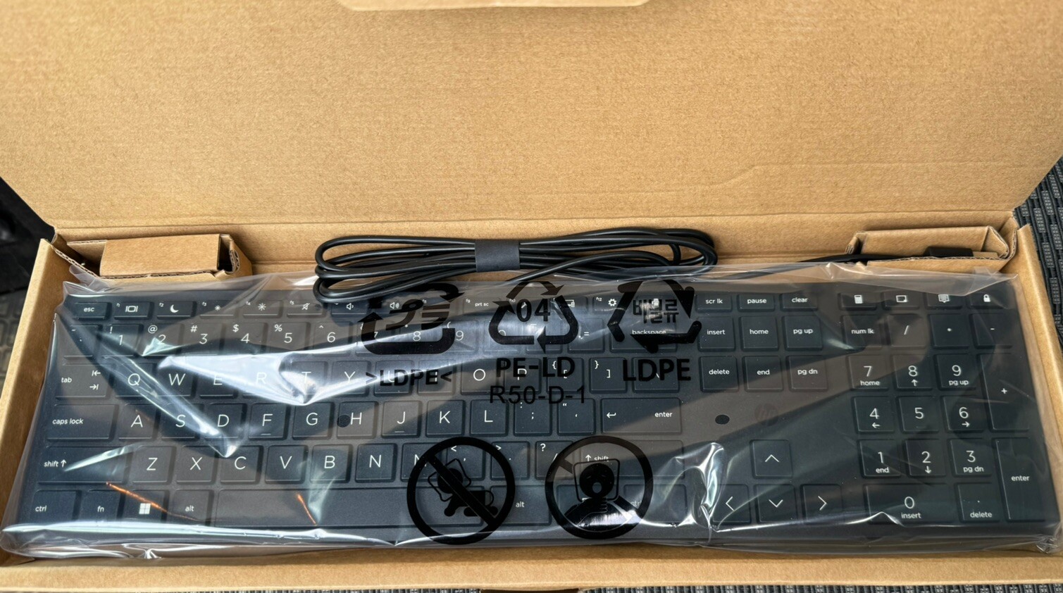 LOT OF 5 NEW HP 320K USB Wired Slim Black Keyboards L96909-001 | eBay