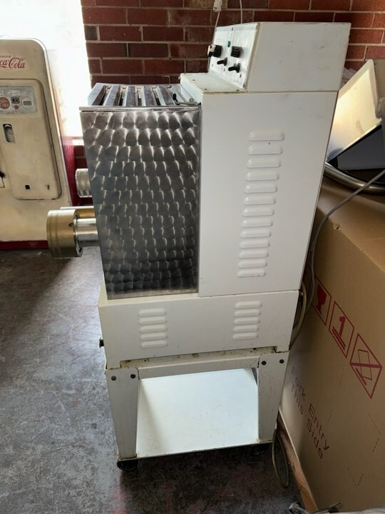 Electric AVANCINI Pasta Extruder TR-110 Commercial 35-65LB OUTPUT ...