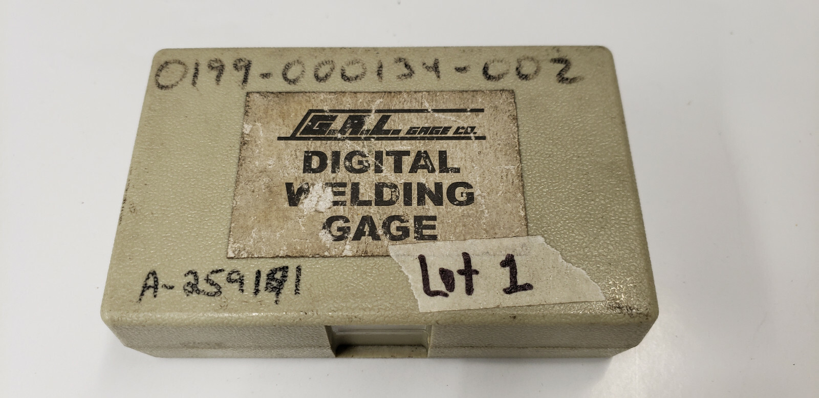 G.A.L. Gage Co. GAL-18 Digital Welding Gage in Box w/Etchings. lot#1 ...