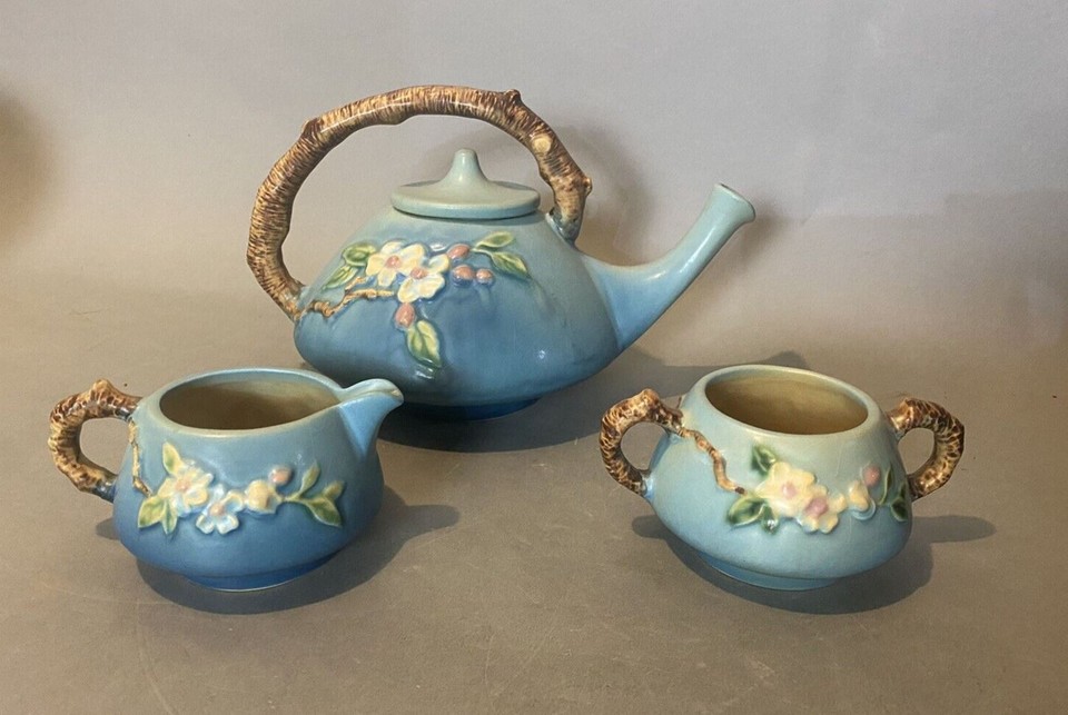 Vintage Roseville Art Pottery 3 Piece Blue Apple Blossom Tea Set | eBay