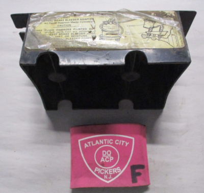 KENT MOORE TOOL J-29567 UNIVERSAL BRAKE PRESSURE BLEEDER ADAPTER ...