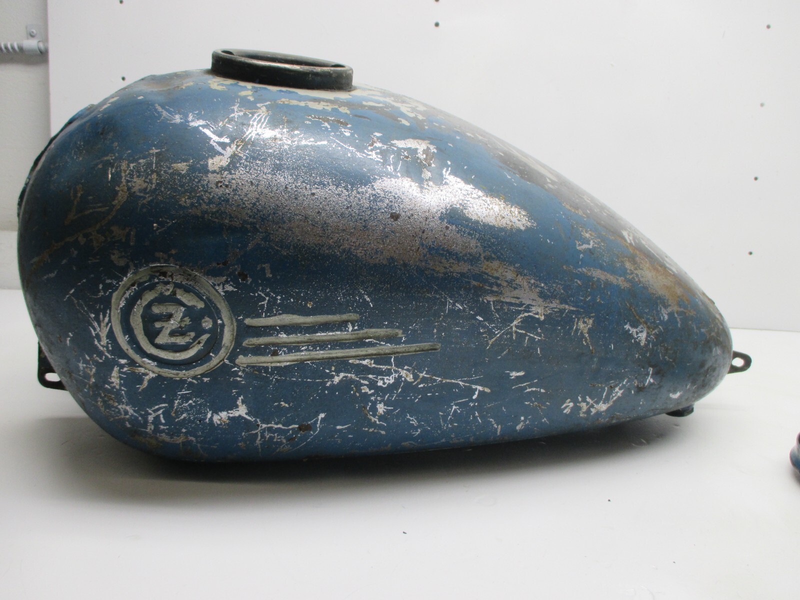 1948 Česká Zbrojovka CZ250 CZ 250 GAS FUEL PETROL TANK CONTAINER JUG | eBay