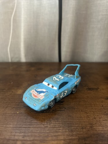 Disney Pixar Cars Damaged King Strip Weather Diecast Metal, 1:55 Scale ...