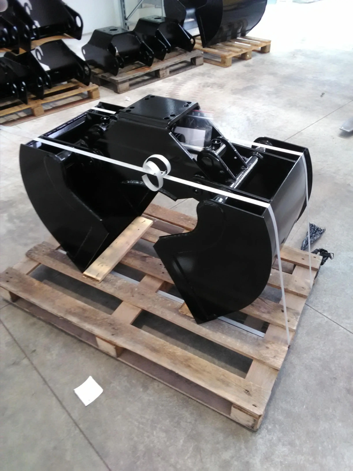 CLAMSHELL BUCKET GRAB - 120KG - 1/4 TON CAPACITY - HIAB BONFIG ...