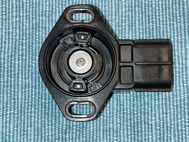 92 93 94 95 Suzuki Sidekick X-90 Tracker TPS Throttle Sensor 13420 ...