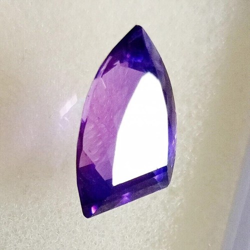 Awesome Fancy Cut Color Changing 5-6 Ct Natural Alexandrite Certified ...