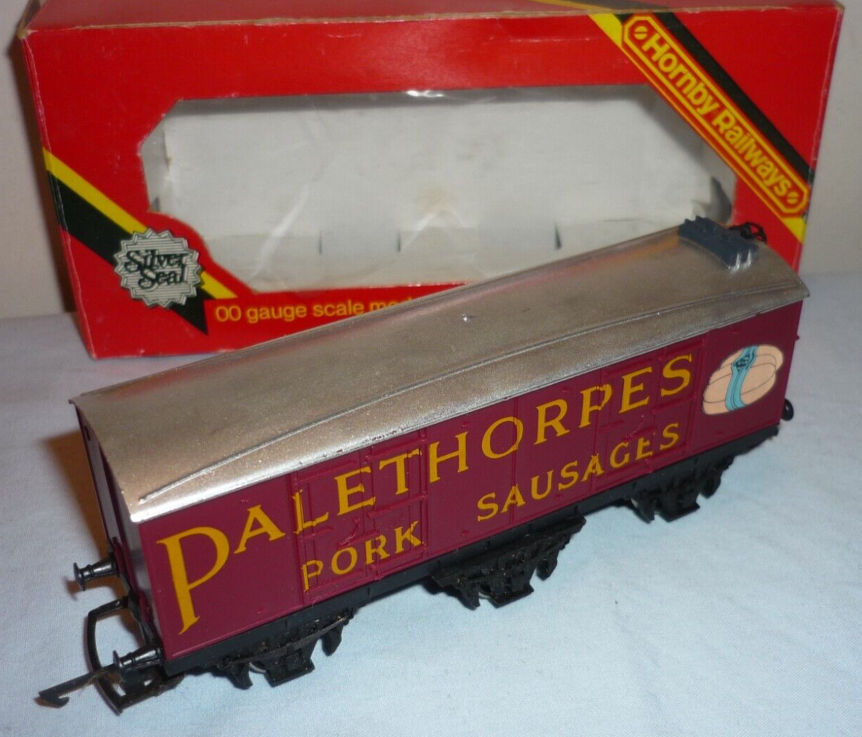 Hornby R670 Palethorpes Pork Sausages 6 Wheel Van Wagon for sale online ...