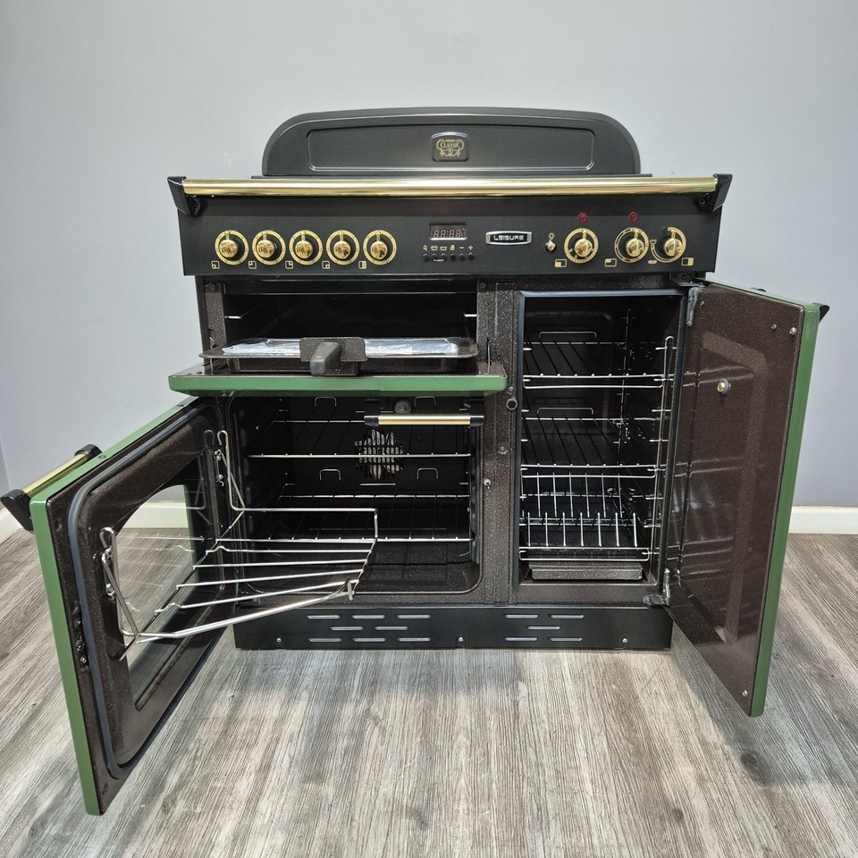 ALL ELECTRIC RANGEMASTER CLASSIC 90cm RANGE COOKER IN RACING GREEN AND BRASS. | eBay UK