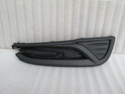 2013 - 2015 Honda Civic Fog Light Bezel Right Passenger Side 71106-TR3 ...