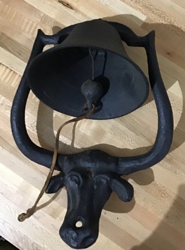 Vintage Rustic Cast Iron Dinner Bell 12” Wall Mount Texas Longhorn Bull ...