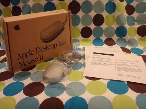 Apple Desktop Bus Mouse II ADB Beige New Factory Box Vintage Rare Mac ...