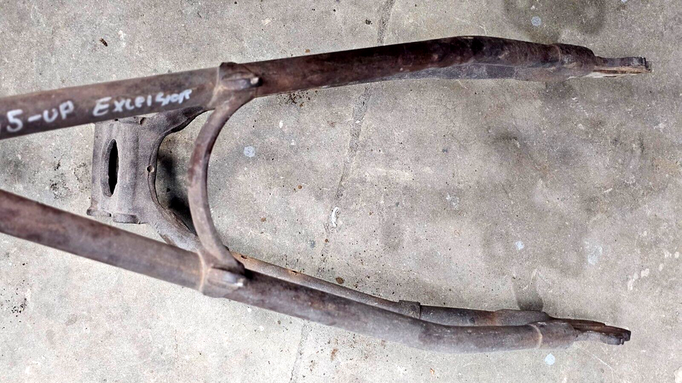 OEM 1915-1918 Excelsior Rear Section Frame Big X Springer India ...