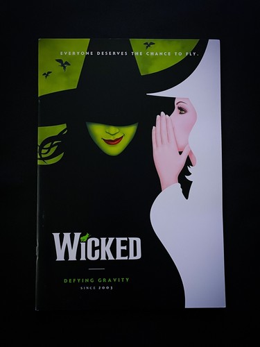 WICKED The Musical BROADWAY Programme. Idina Menzel, Kristin Chenoweth ...