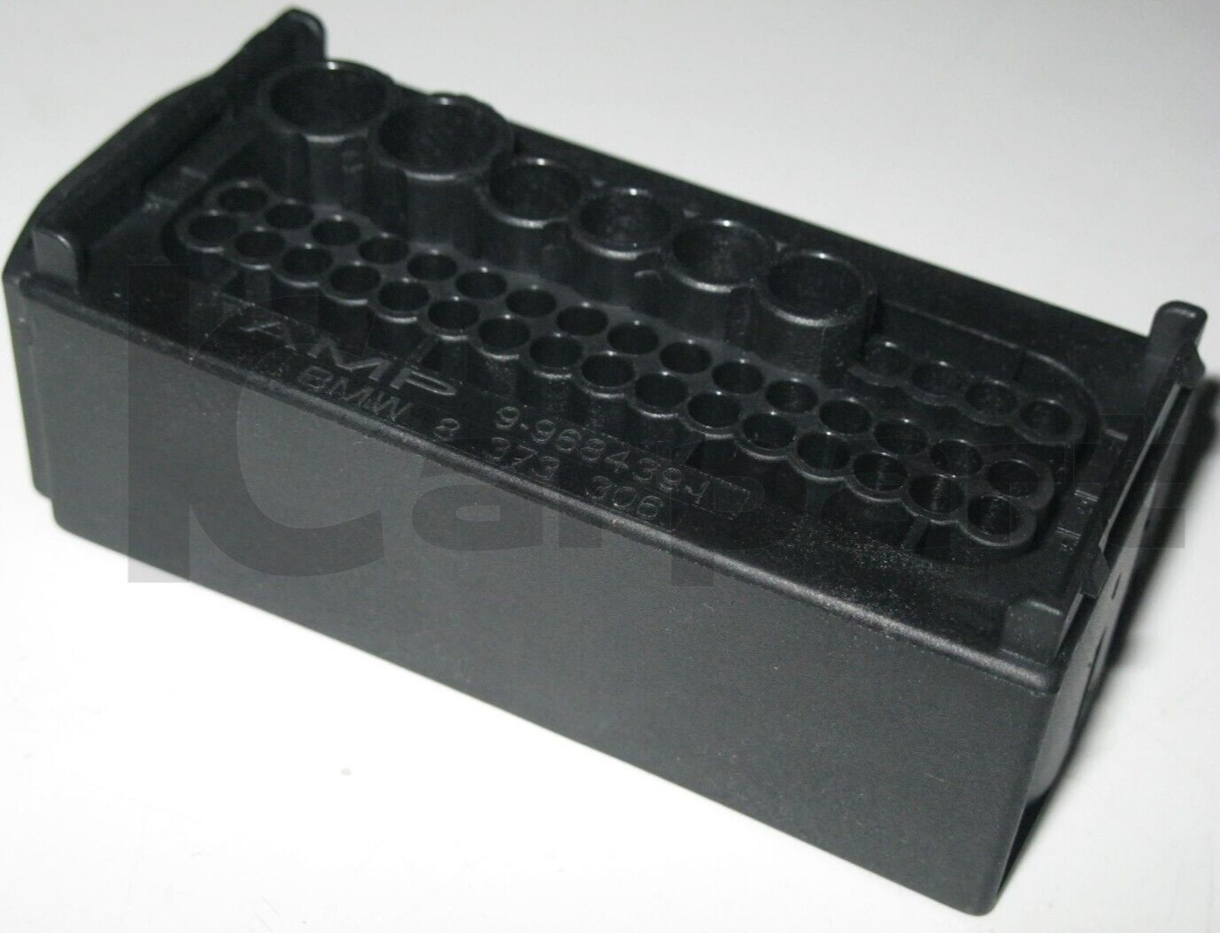 Genuine BMW Socket Housing 61138373306 / 61-13-8-373-306 OEM for sale ...