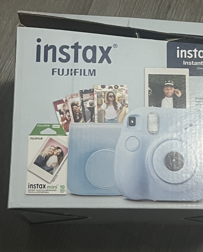 Fujifilm Instax Mini 7+ Instant Camera Bundle Light Blue New - Minor ...
