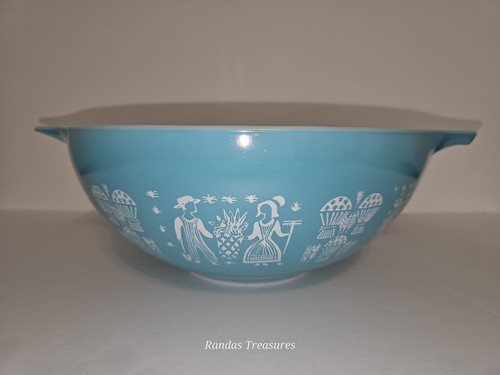 Pyrex Cinderella Mixing Bowl 444 Turquoise White Amish Butterprint 4 Qt ...
