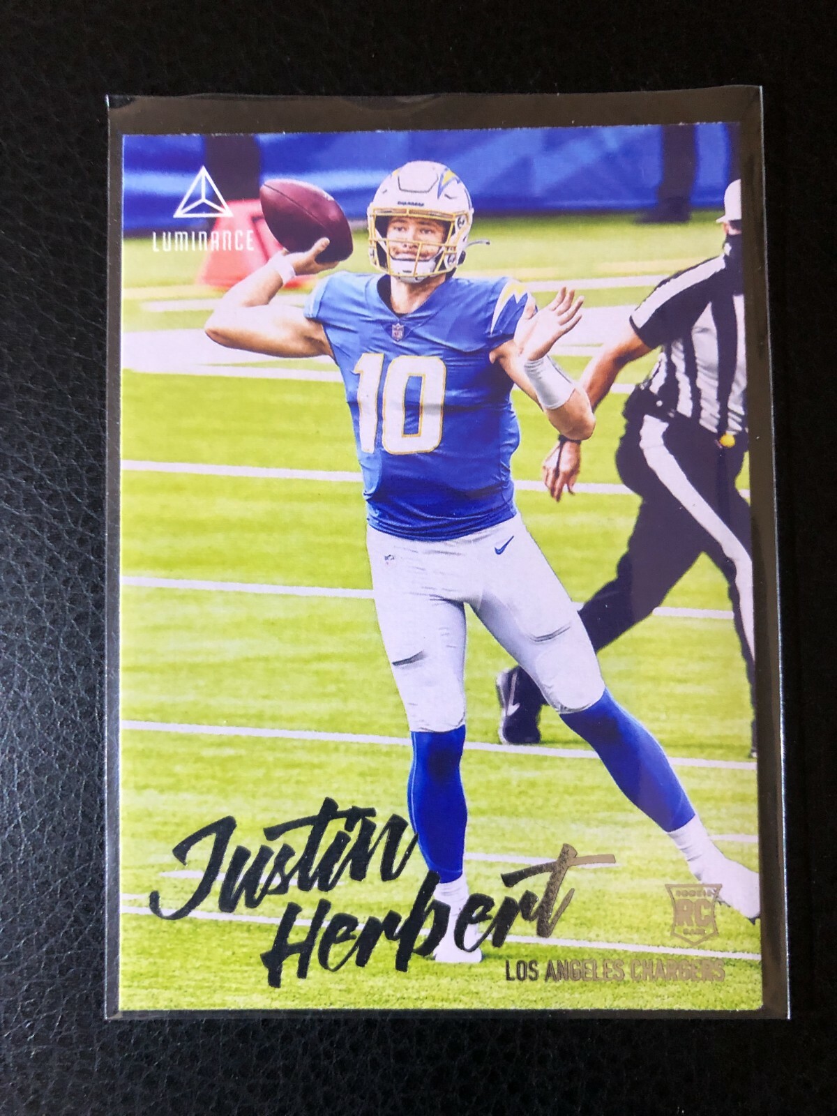 🔥 2020 Chronicles Luminance Justin Herbert Rookie Card RC #203 LA ...