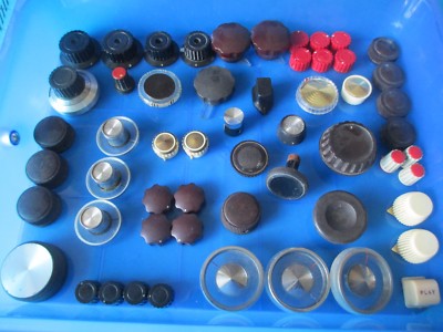VINTAGE KNOBS FOR RECORD PLAYERS, AMPLIFIERS, RADIOS.1960's. 1 KNOB ...