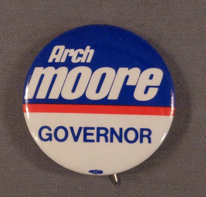 Vintage 1.5" Arch Moore Governor West Virginia Pinback Pin Political ...