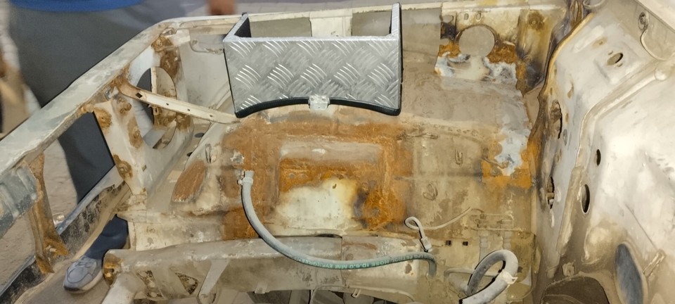 For Suzuki Samurai Under Hood Storage Box with Canvas Bag - RIGHT ...