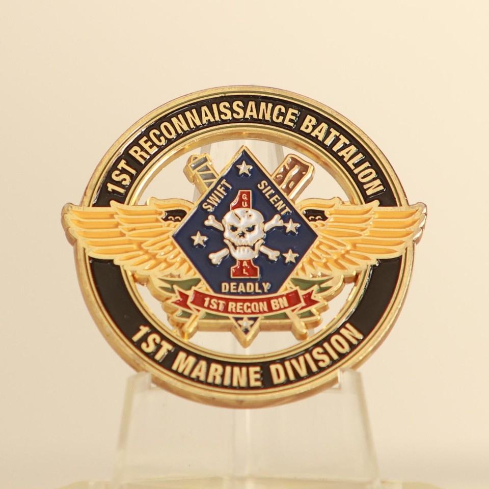 Military Challenge Coins: Recon Comm & 1st Recon Bn 1st Mar Div Medals ...