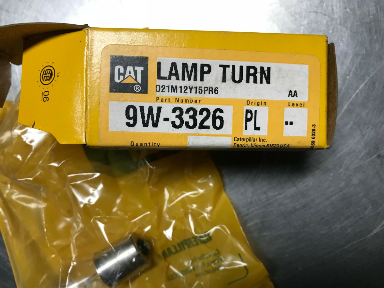 9W3326 GENUINE CAT 12V TURN LAMP BULB 21W Caterpillar 9W-3326 | eBay