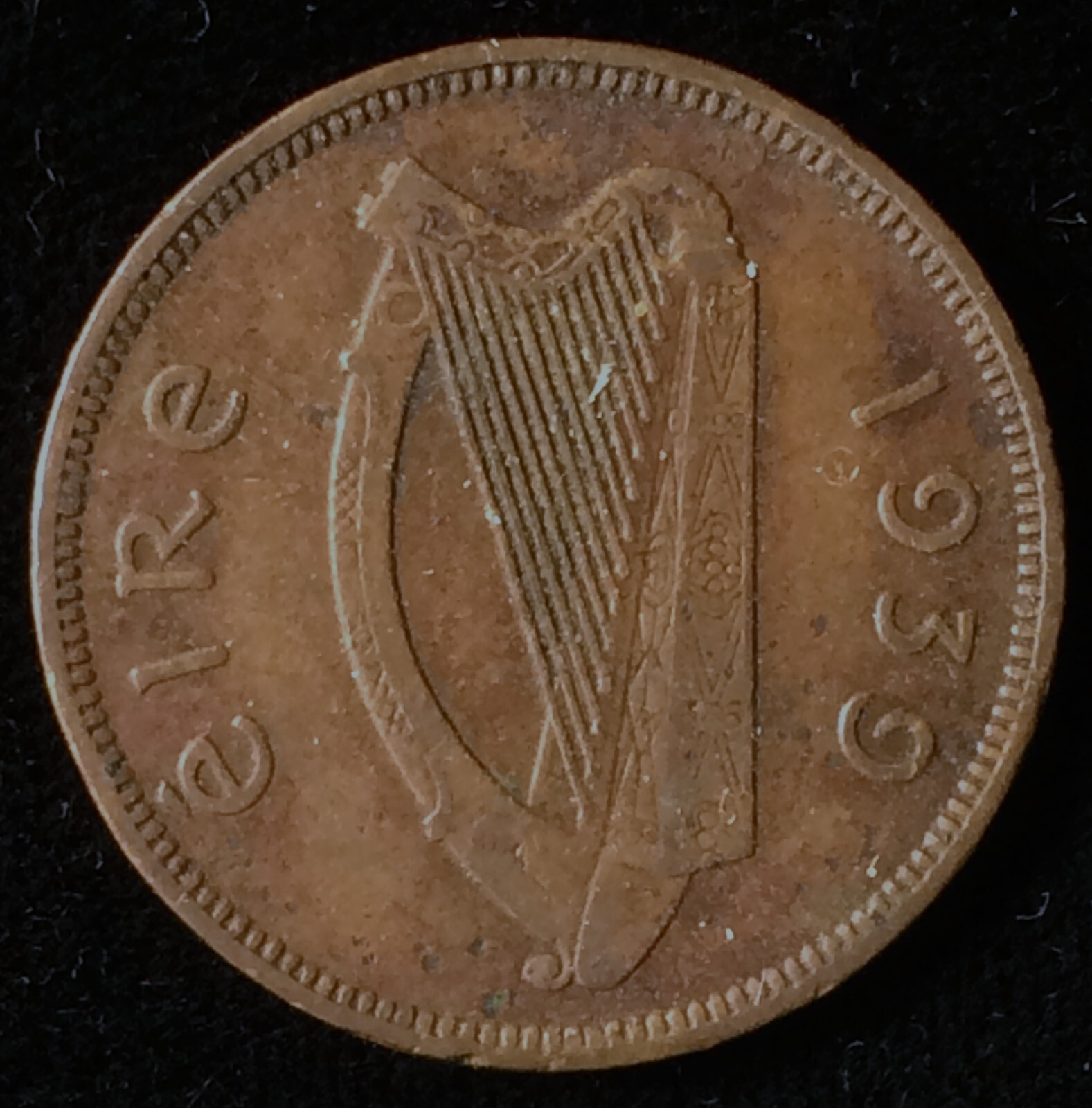 1939 Ireland 1/2 Pingin (Penny) First Year Issued, Sow and Piglets, Low ...