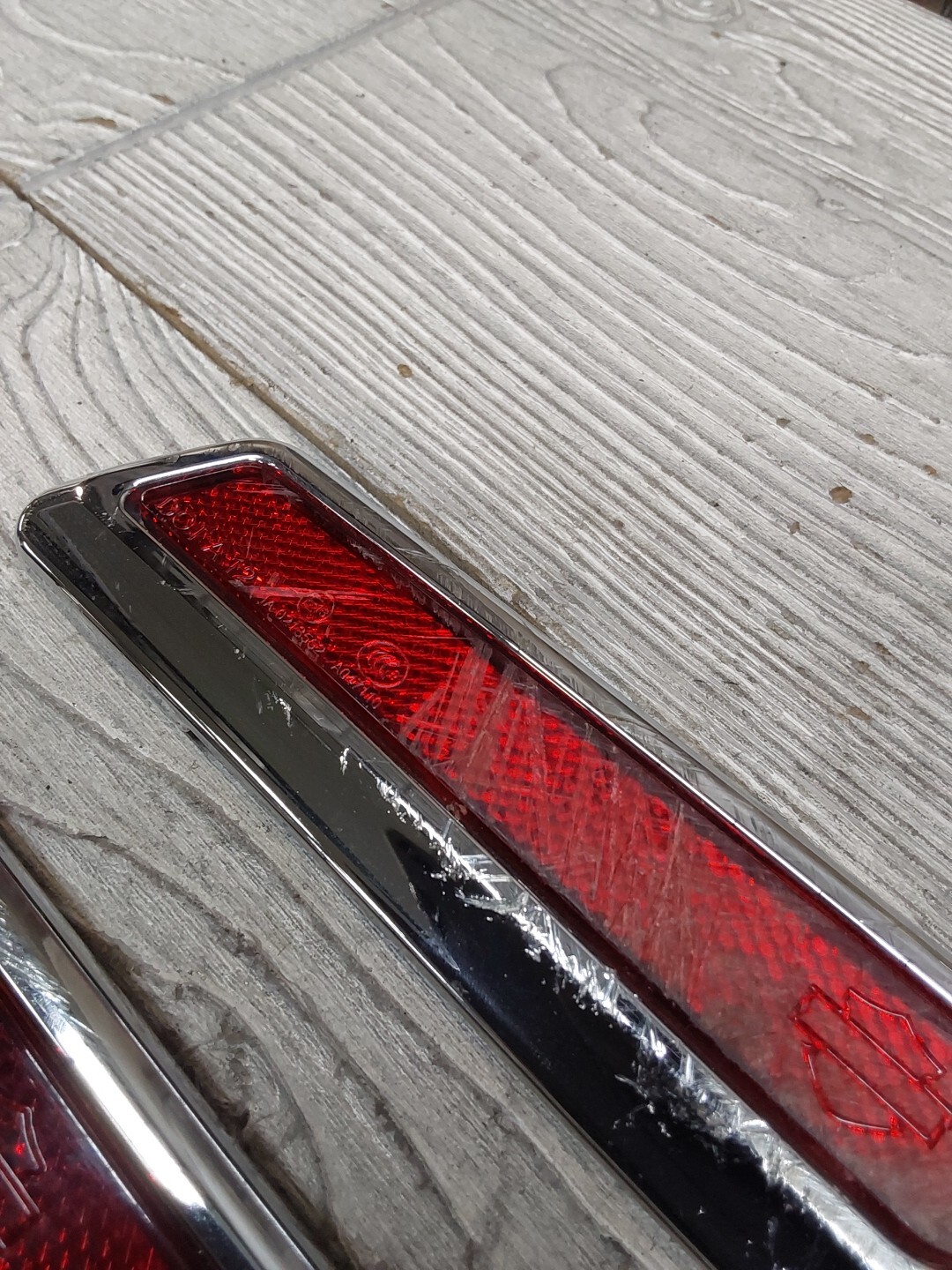 14-23 Harley Davidson Touring Saddle Bag Hinge Reflector Cover 90200449 ...