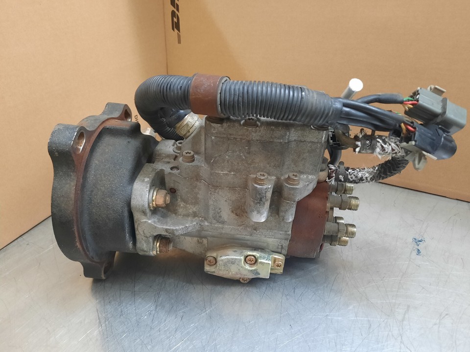 Mitsubishi Fuso 6M61 ME131982 VRZ Fuel Injection Pump 109165-3025 | eBay