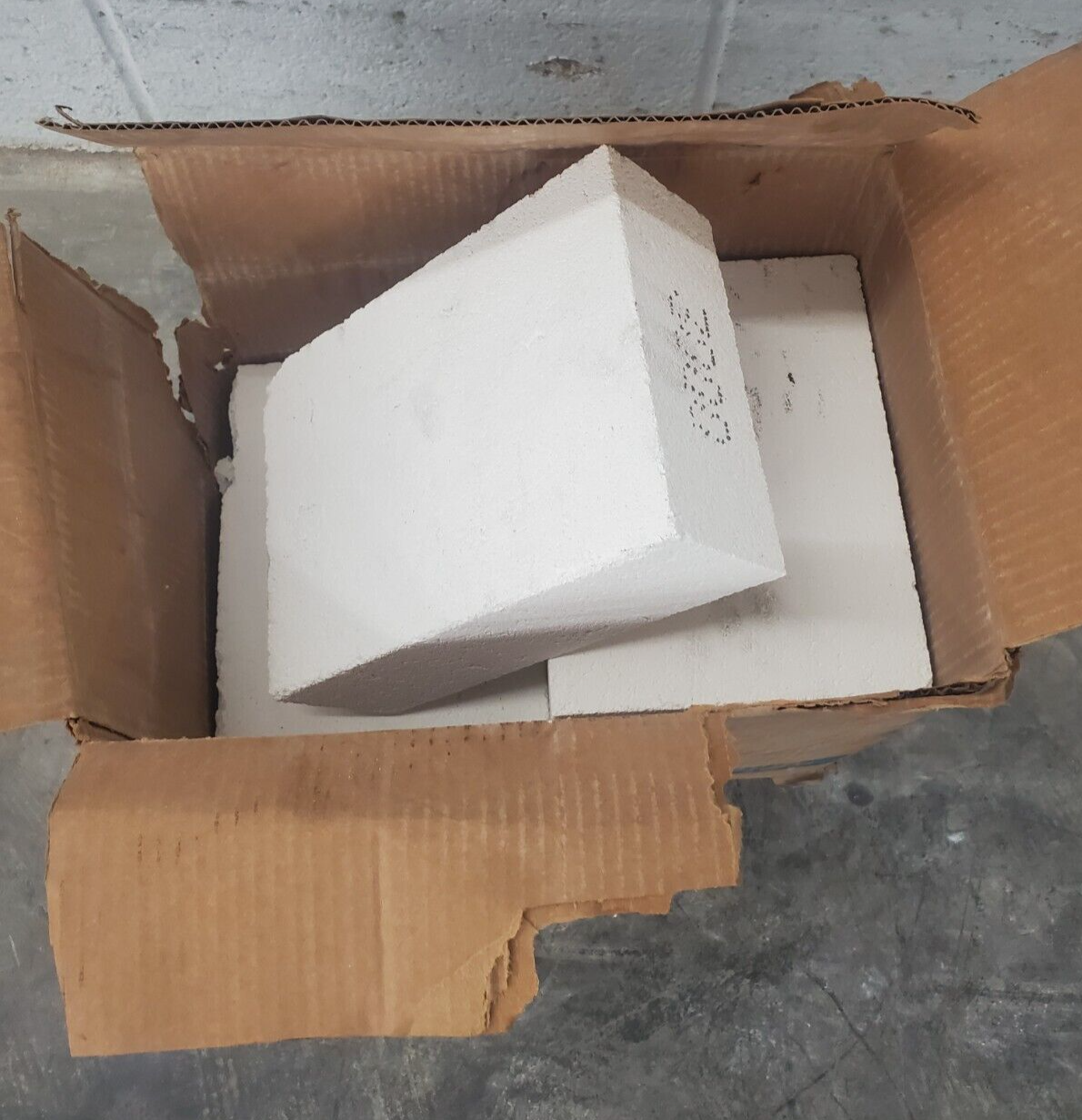 BNZ 3000 INSULATING FIRE BRICK FOR OVENS 9" X 6-3/4" X 3" BOX OF 6 | eBay