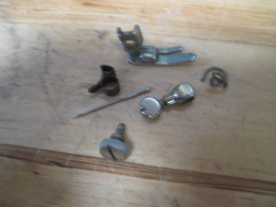 Rotary Electric DeLuxe Sewing Machine Needle Clamp Assembly Foot Thread ...