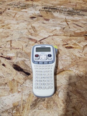 Brother P-Touch Model PT-H100 Handheld Label Maker 12502632962| eBay