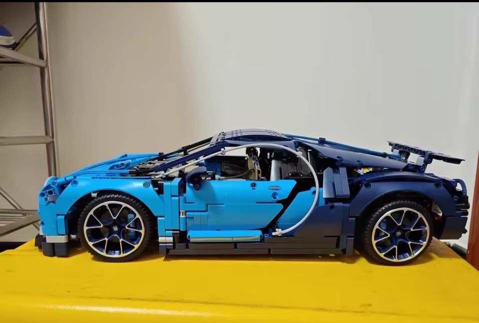 Technique : Bugatti Chiron (T5201) Car Building Blocks. Not Lego Brand ...