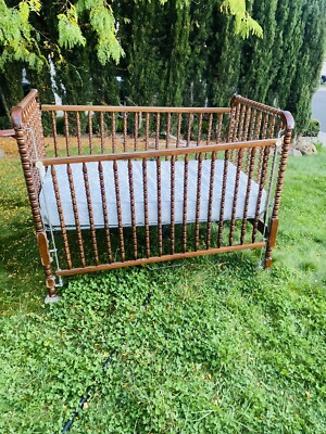 Baby Cradles - Antique Baby Cradle Spindle