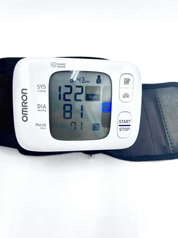 Omron Gold Premium Wrist Blood Pressure Monitor BP4350 Accurate Tested ...