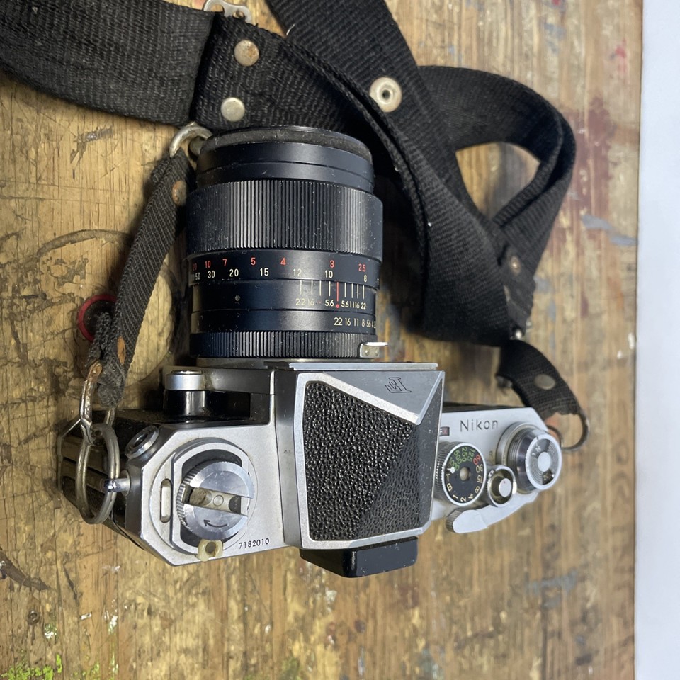 Nikon F Standard Prism SLR Camera with Vivitar lense 7182010 (see ...