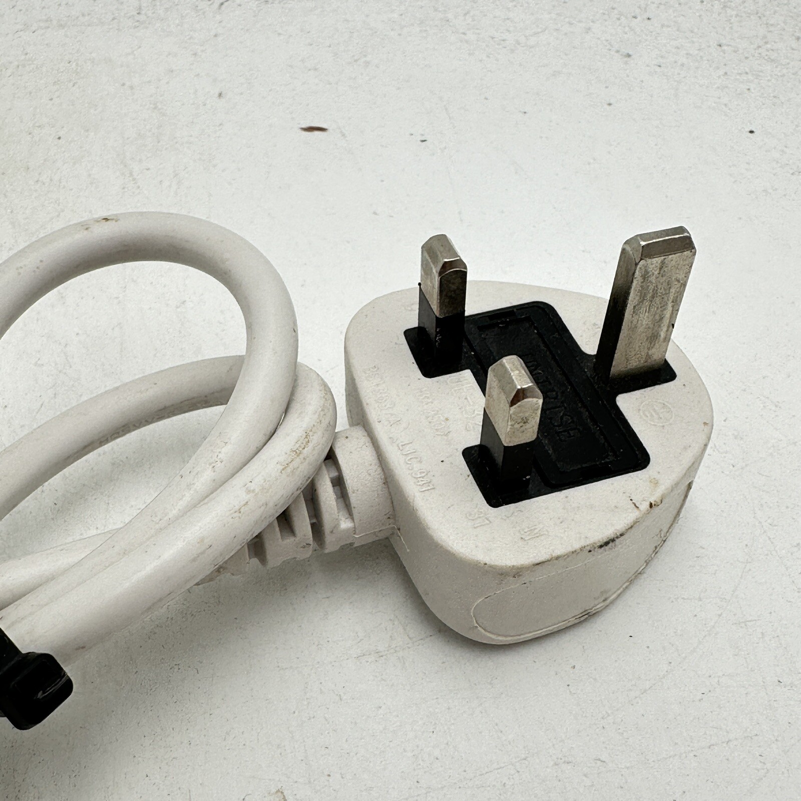 Crofton BM5100B White Professional Bread Maker Oven 19 Settings Pre ...