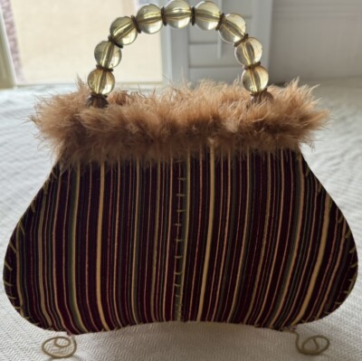 Vintage Cute Tabletop Purse Lamp Feather Lined Velour Fabric Nightstand ...