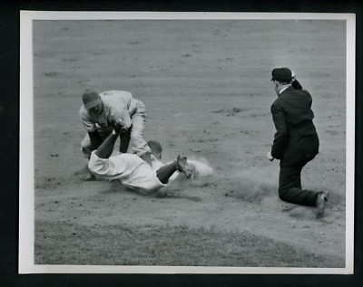 Lennie Merullo & Gene Hermanski 1947 Type 1 Press Photo Chicago Cubs ...