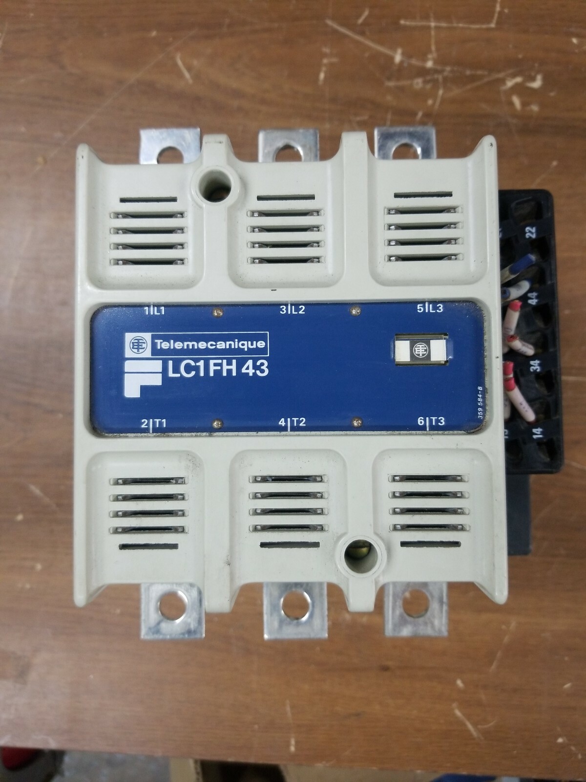 Telemecanique Square D LC1FH43 200 Amp Motor Contactor 600V LX9FH1272 ...